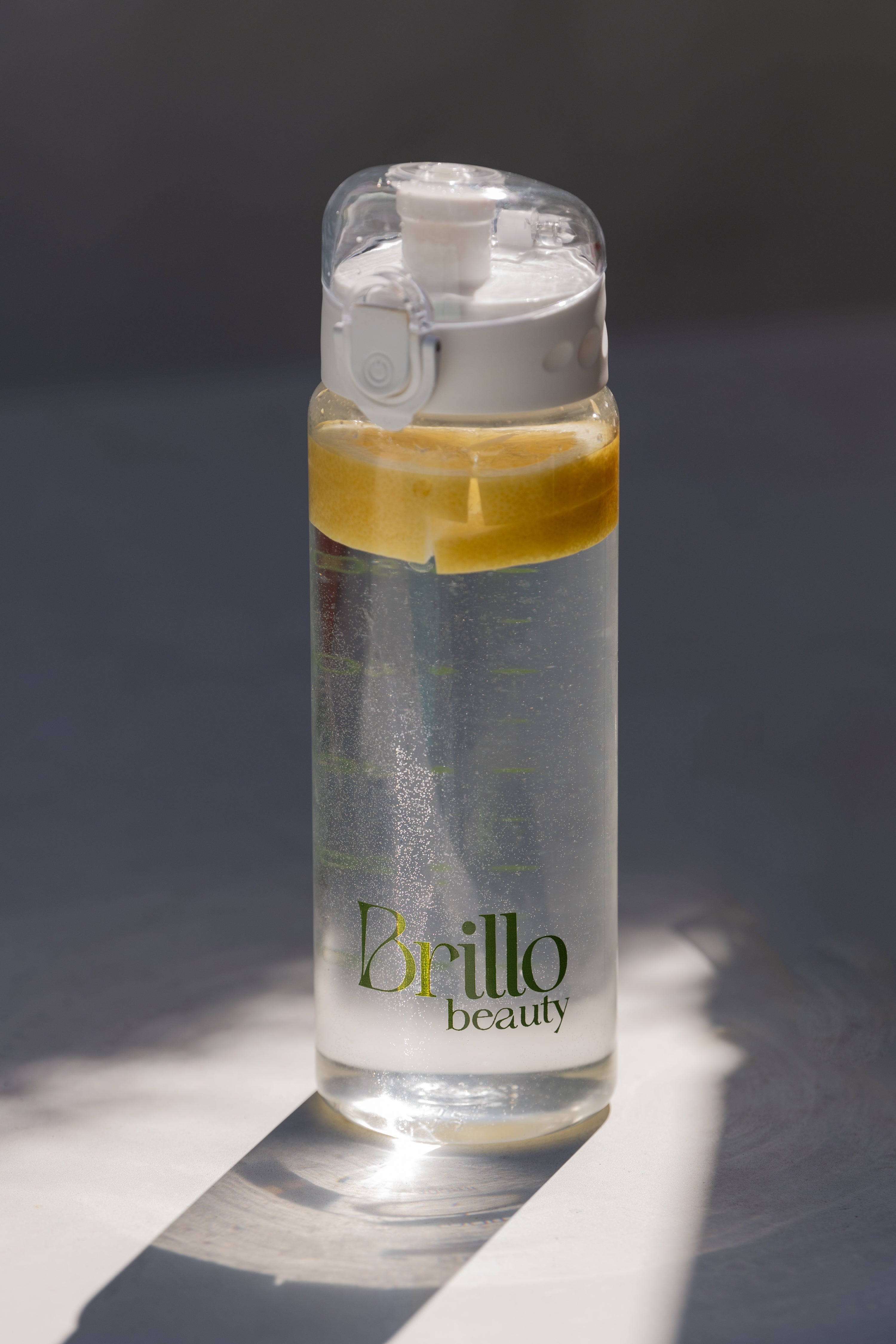 The Water Bottle – Brillo Beauty